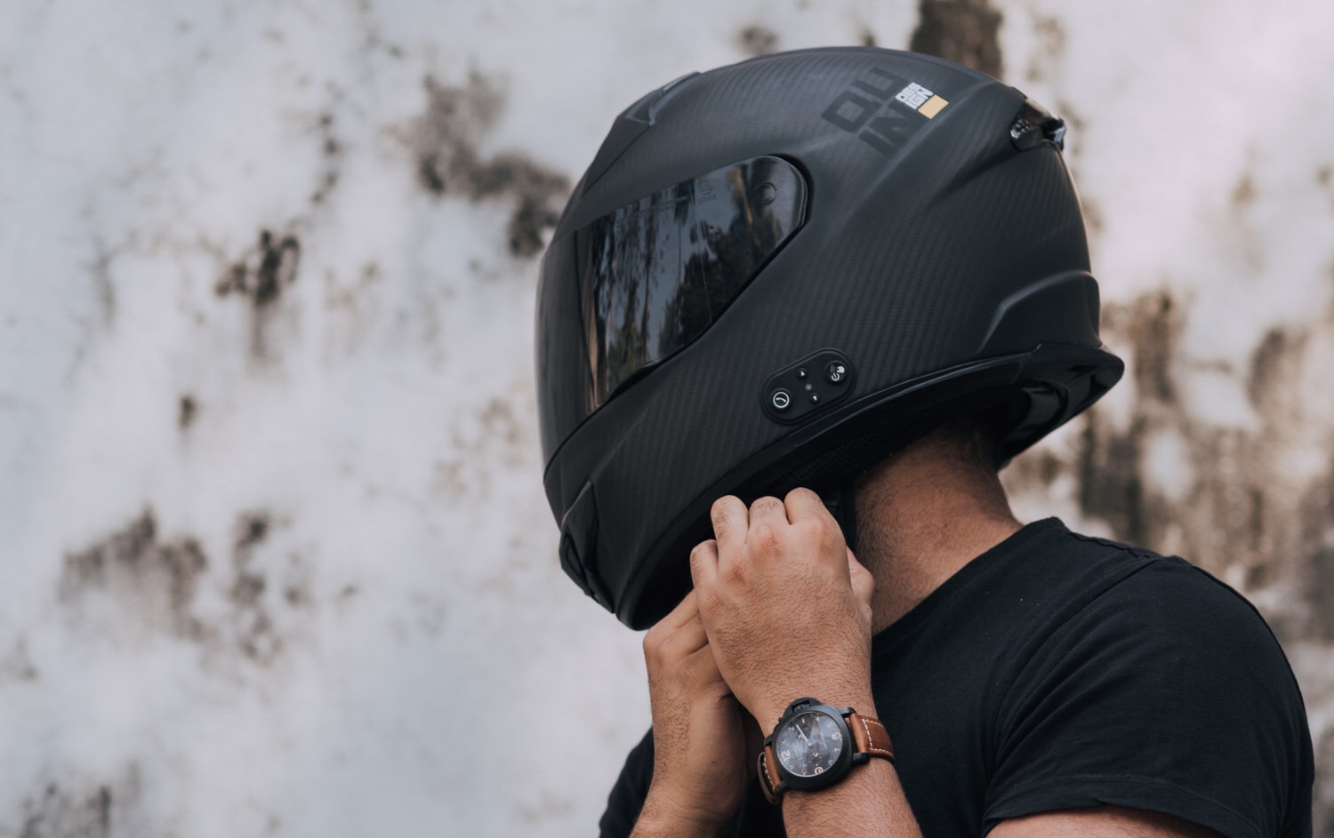 4 Smart Motorcycle Helmet And How Do They Work?